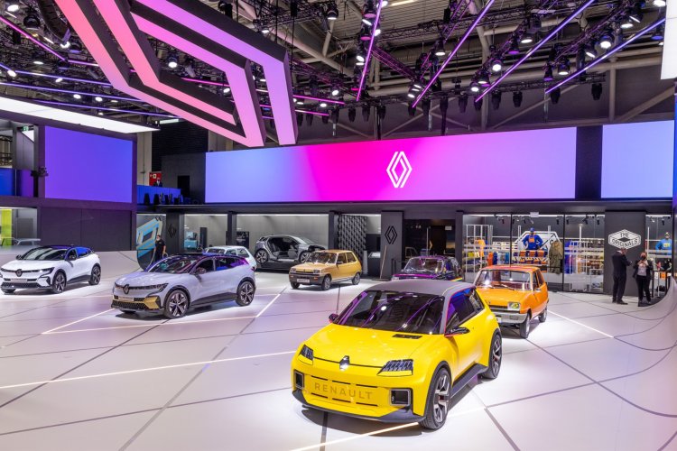 Renault's Electric Splash - NOW | News Of the World