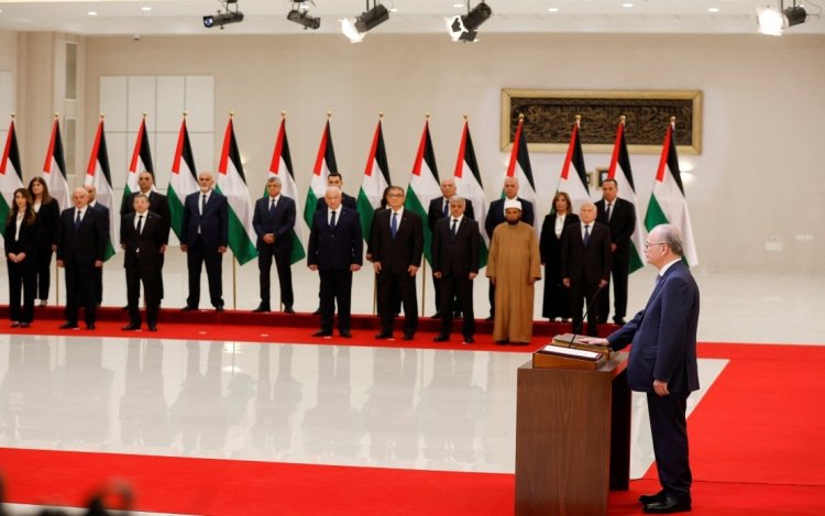 Palestinian Government Sworn In - NOW | News Of the World