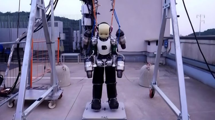 Meet iRonCub: A Jetpack-Flying Humanoid Robot - NOW | News Of the World